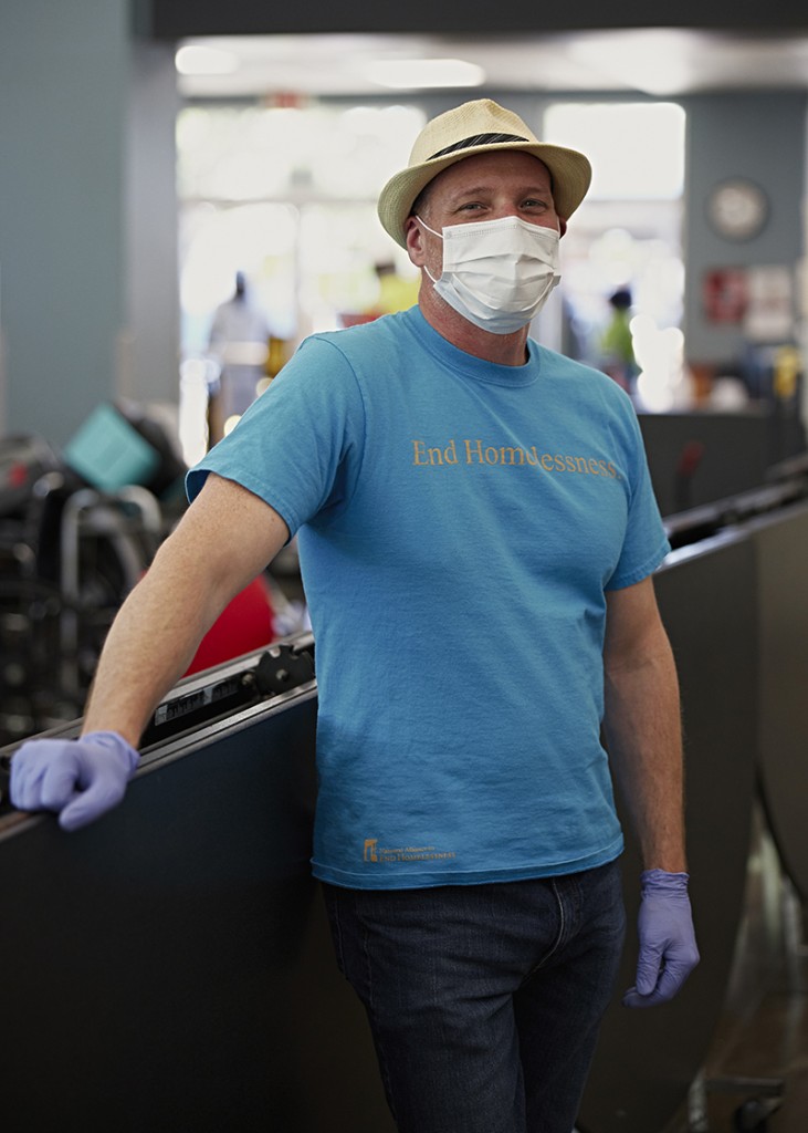 Feed Thy Neighbor: Inside Urban Ministry's Efforts During COVID-19 ...