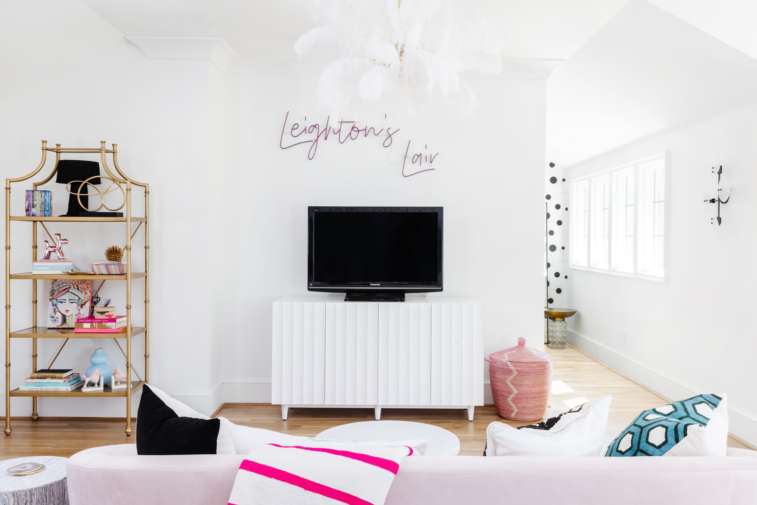 ROOM WE LOVE: Tween Suite - Charlotte Parent