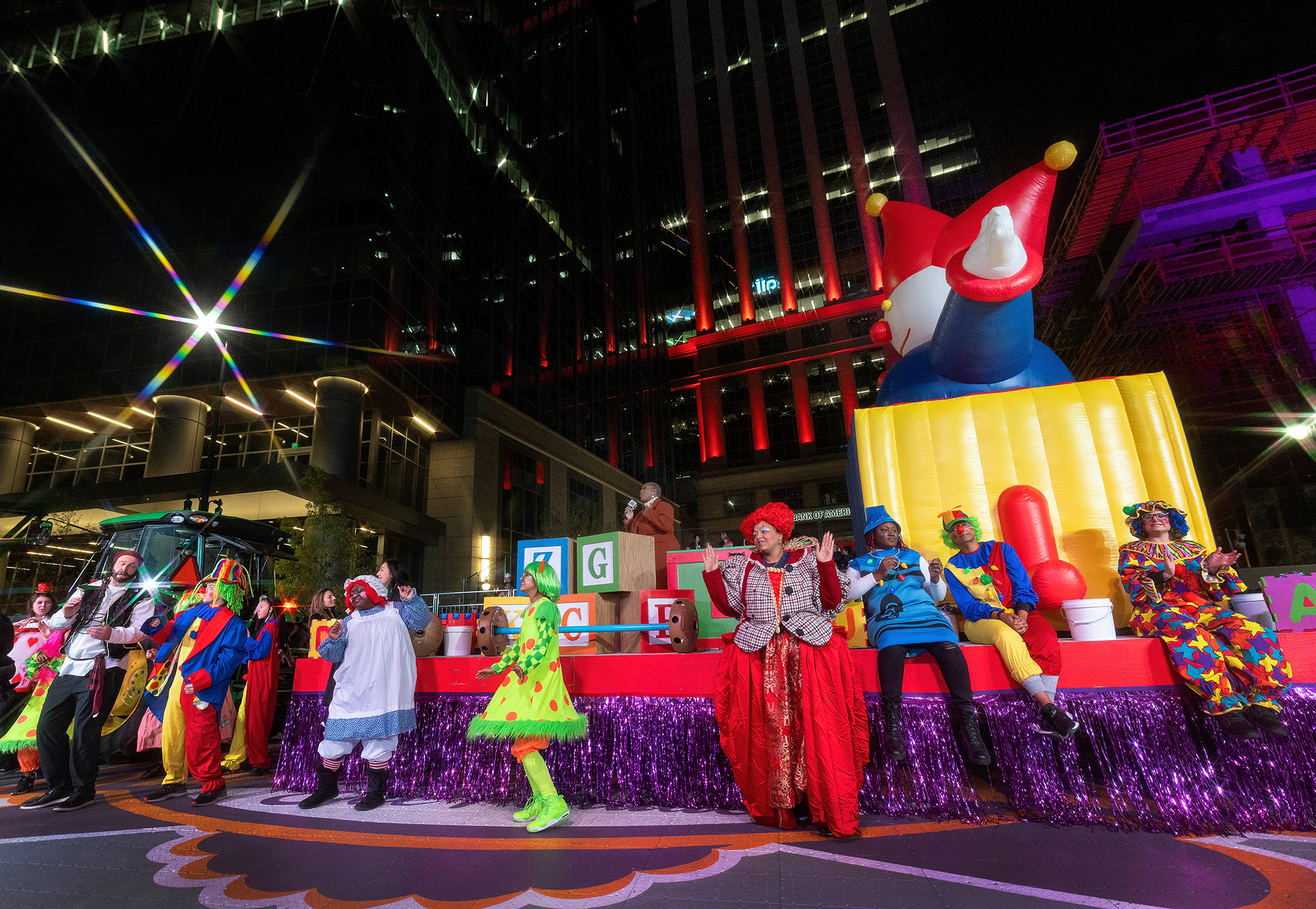 5 Things to Know: The 2023 Novant Health Thanksgiving Eve Parade ...