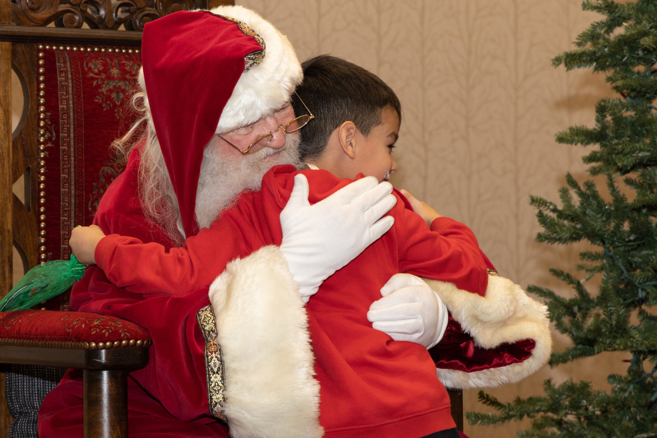 Help Local Families Celebrate The Holiday Season With Amp The Cause s help-local-families-celebrate-the-holiday-season-with-amp-the-cause-s