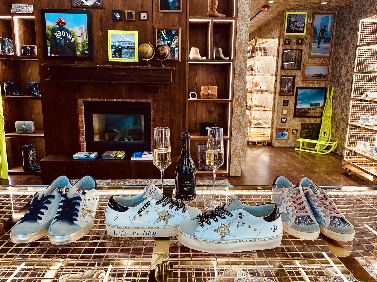 Unique Sneaker Co-Creation Experience Brings Creative Expression To ...