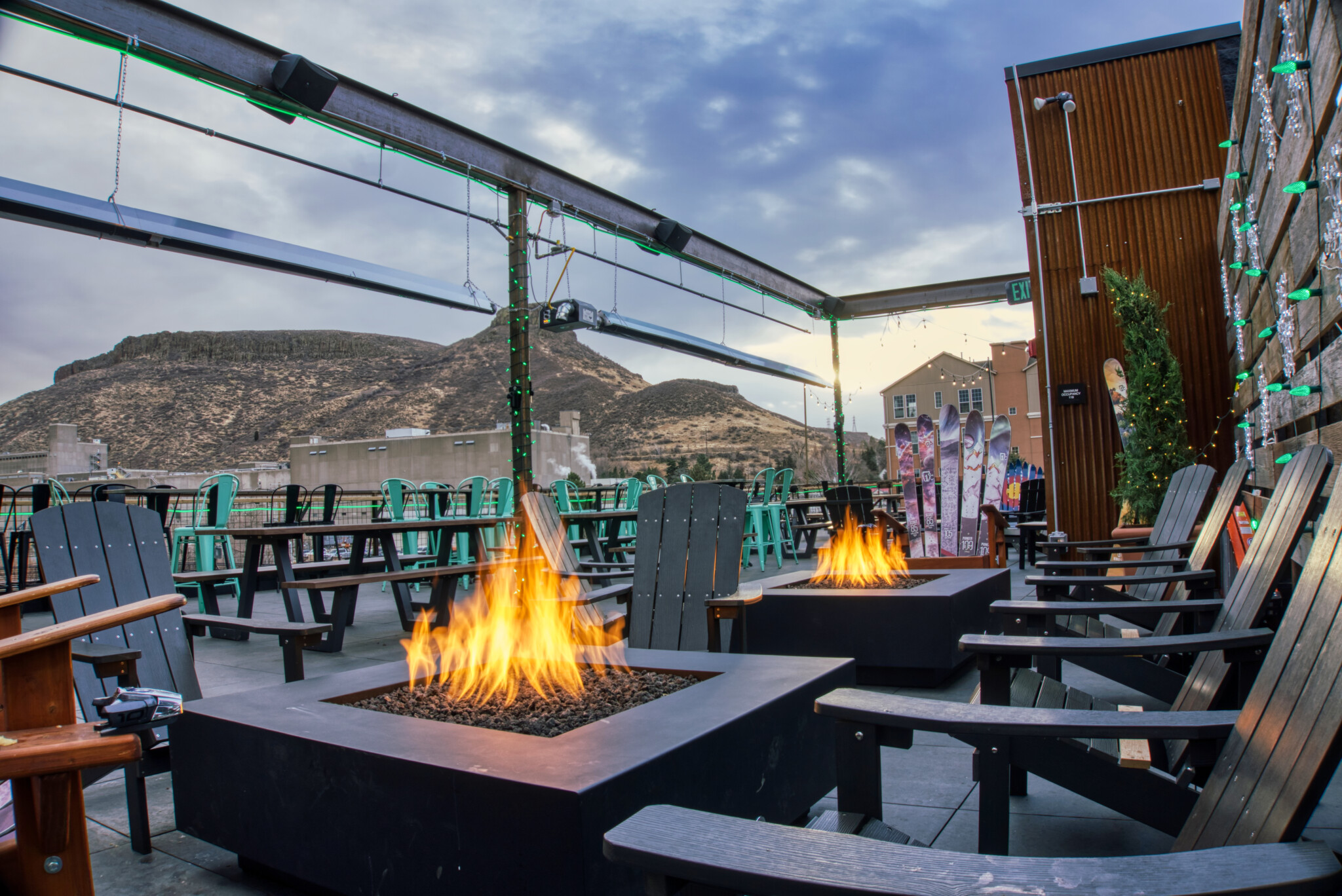 Six Cozy Dining Vibes For Sweater Weather - Colorado Expression ...