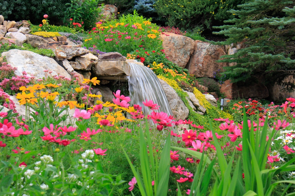 Award-Winning Landscape Designs of 2020 - Colorado Homes & Lifestyles
