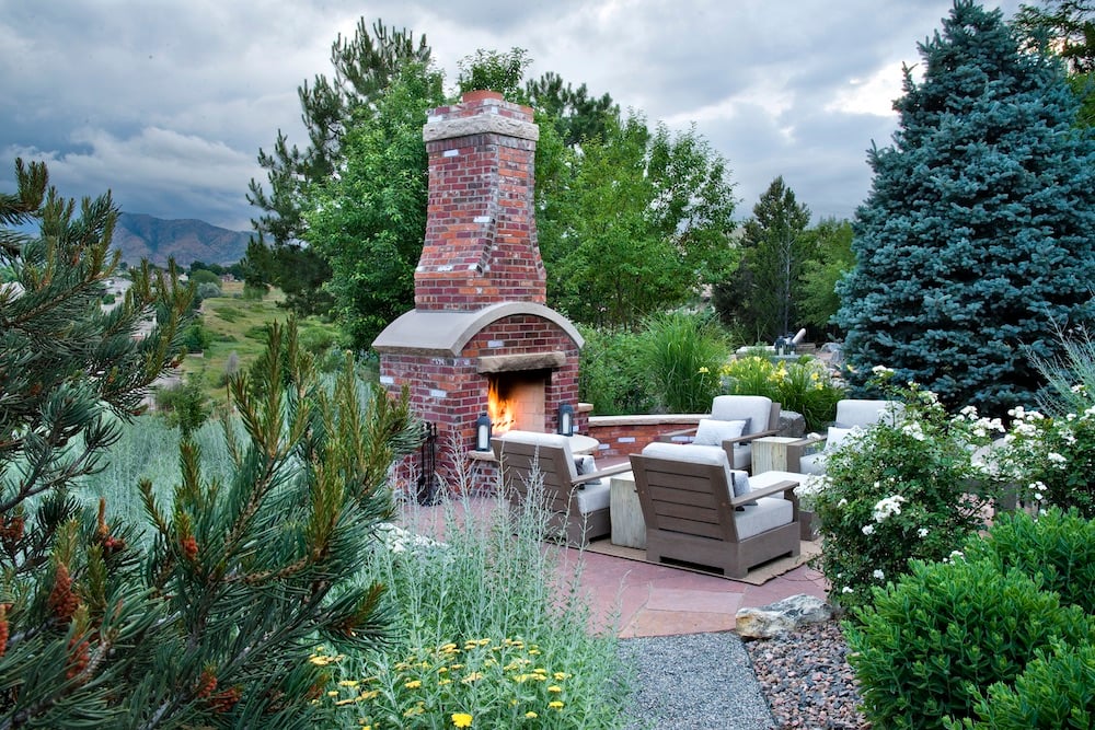 Create the Ultimate Outdoor Entertaining and Gathering Space - Colorado ...