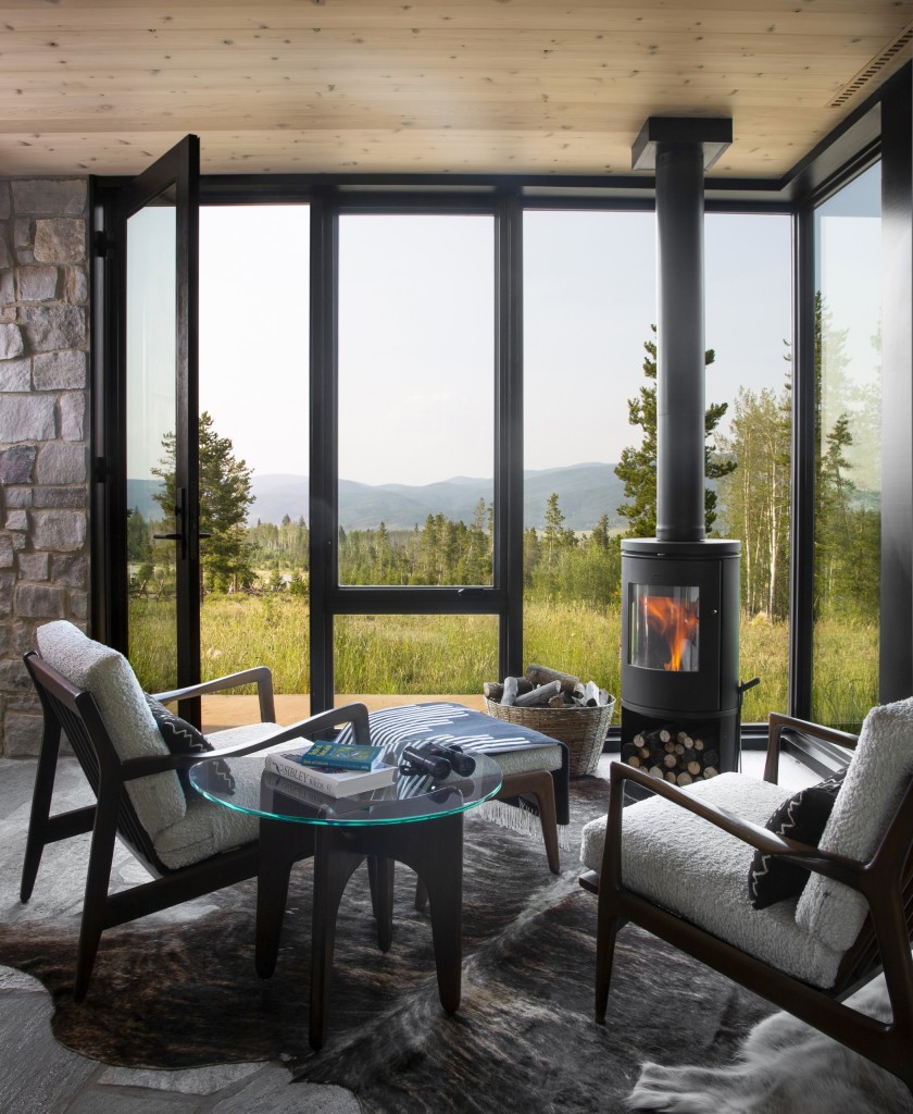 Tour 11 of Our Favorite Residential Fireplaces - Colorado Homes ...