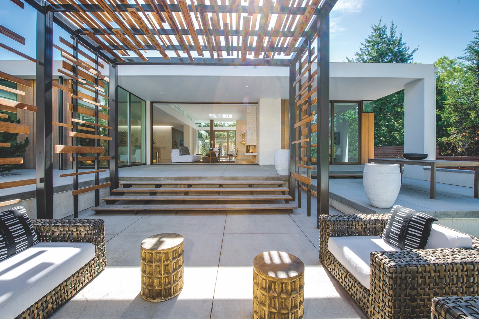 A Modern Home in Hilltop Creates a Soulful Experience - Colorado Homes ...