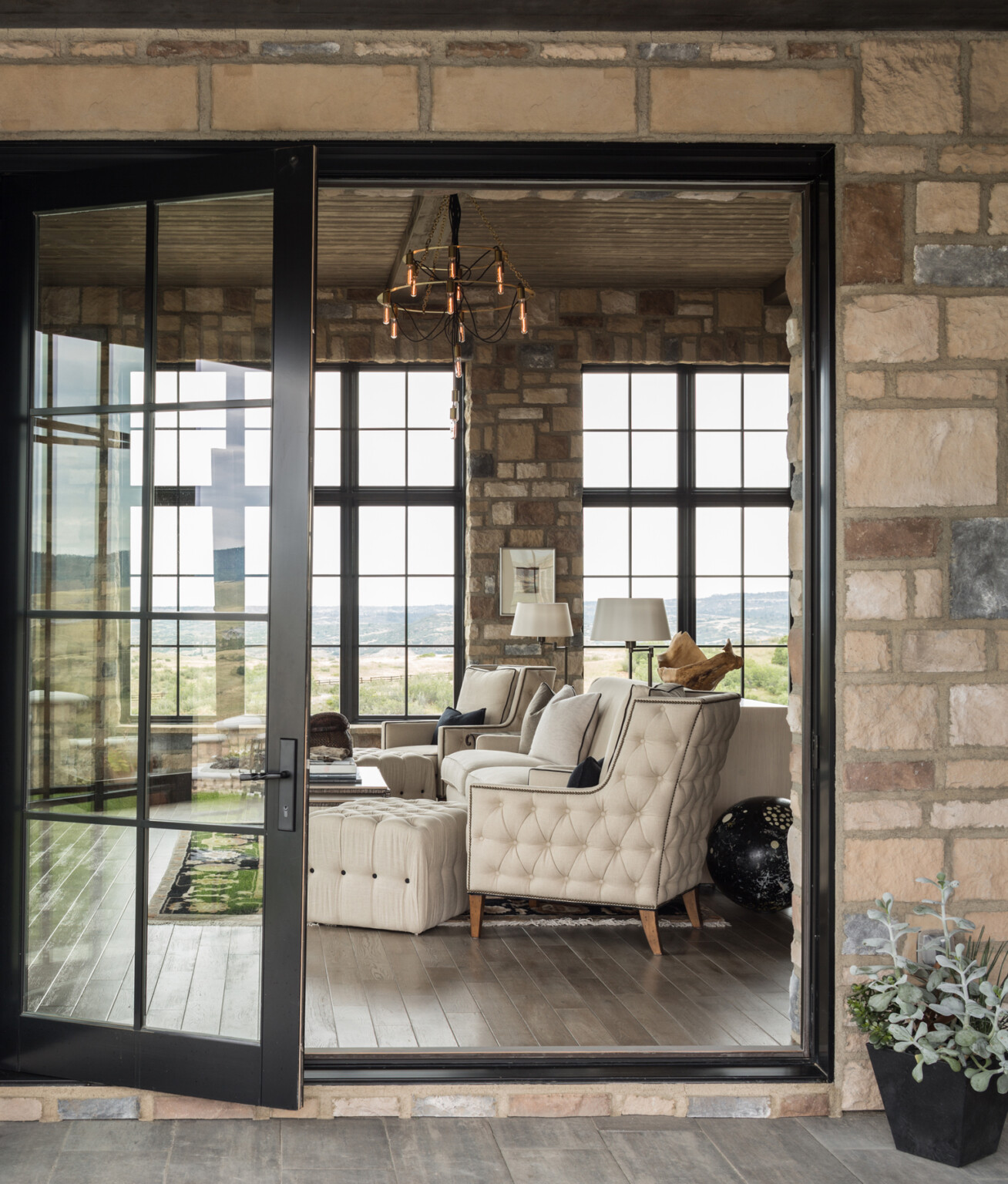 Making a Home a Sanctuary With Interior Designer Lisa Kanning ...