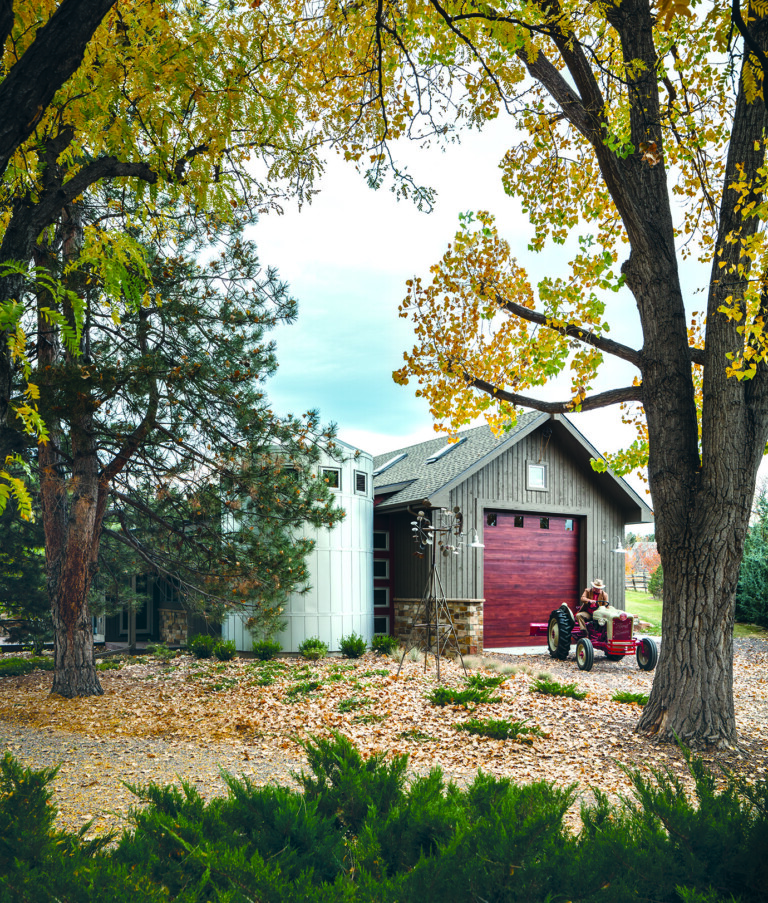 A Barn Turned Home in the South of Denver Makes for a Functional Twist ...
