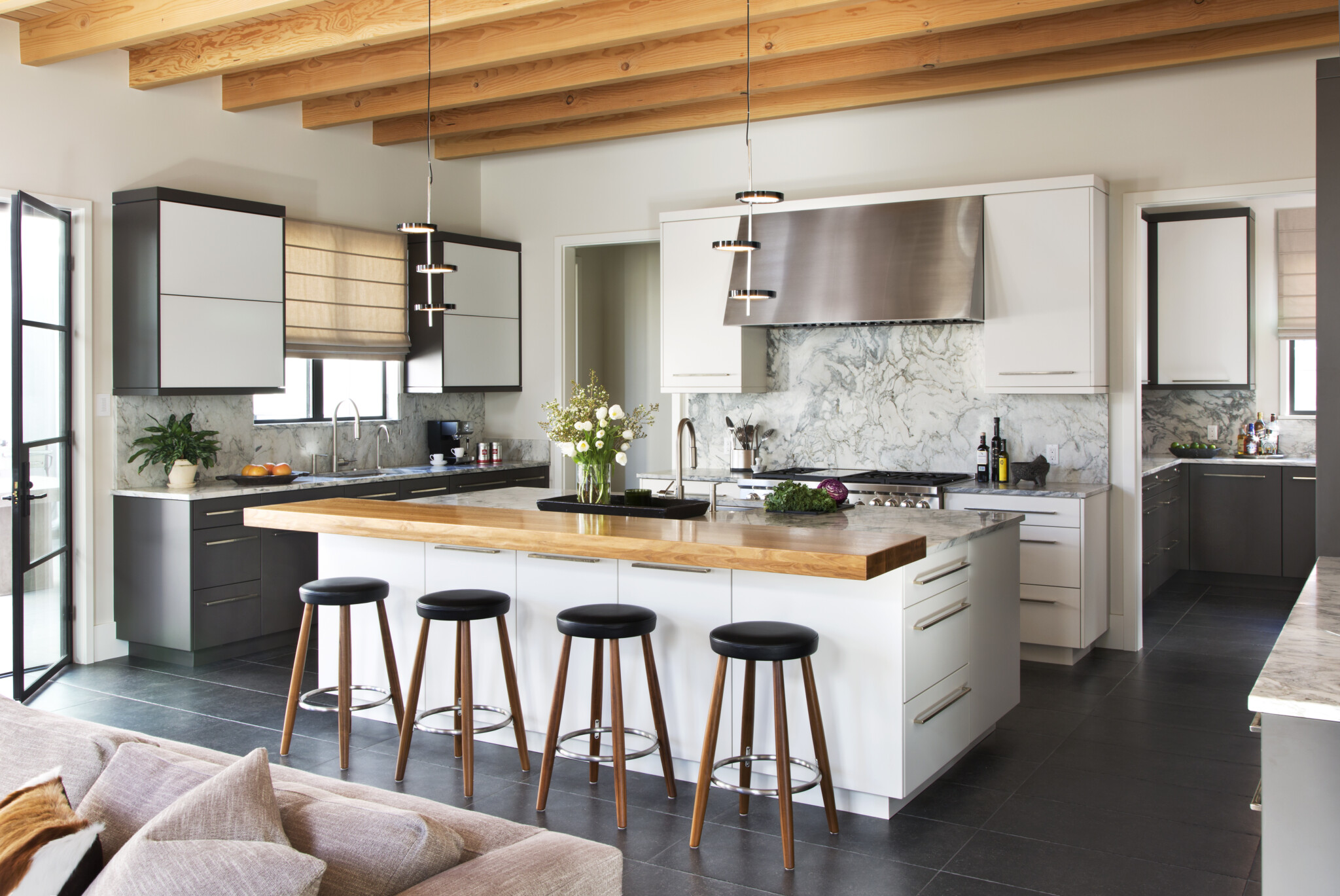 How to Enhance Kitchen Design with Textural Elements - Colorado Homes ...