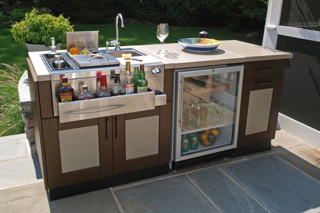 Elevate Your Outdoor Kitchen and Entertainment Spaces - Colorado Homes ...