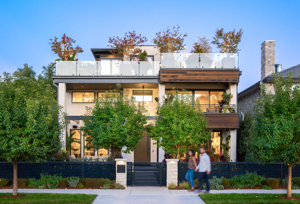 Elevating Curb Appeal: How Landscaping Can Complement a Home’s ...