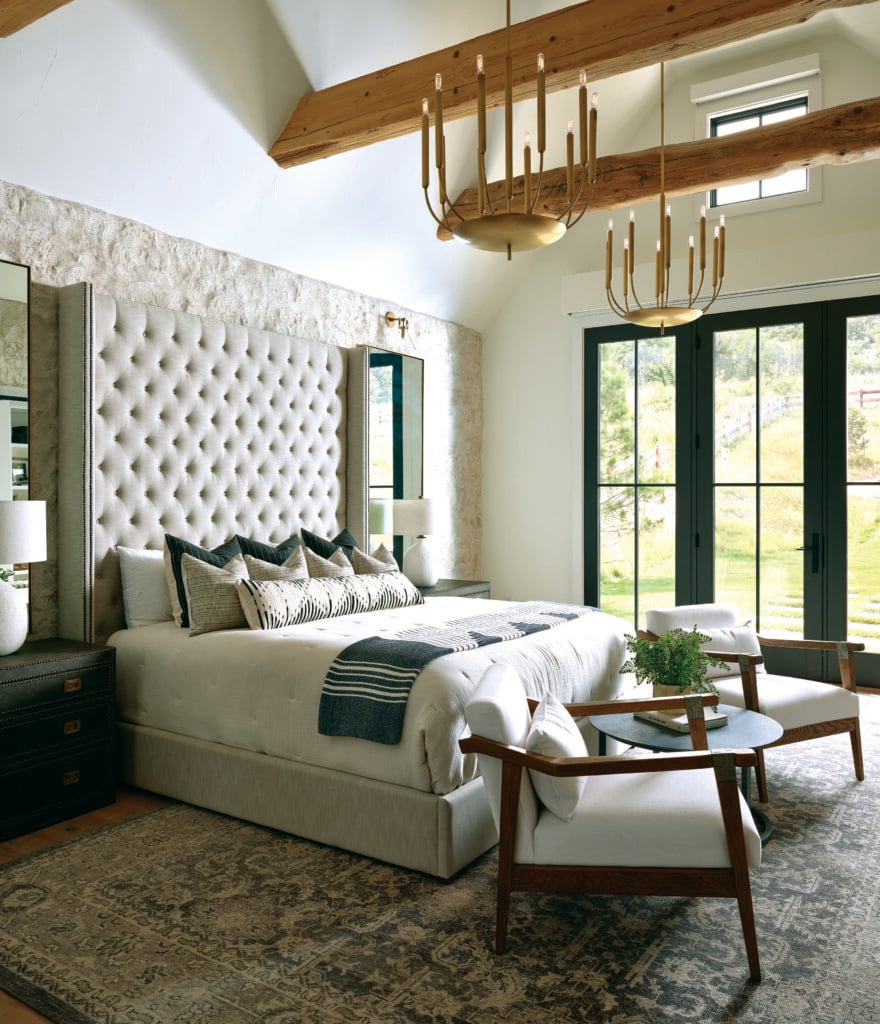 This Morrison Home Mixes Old and New to Create an Authentic Touch ...