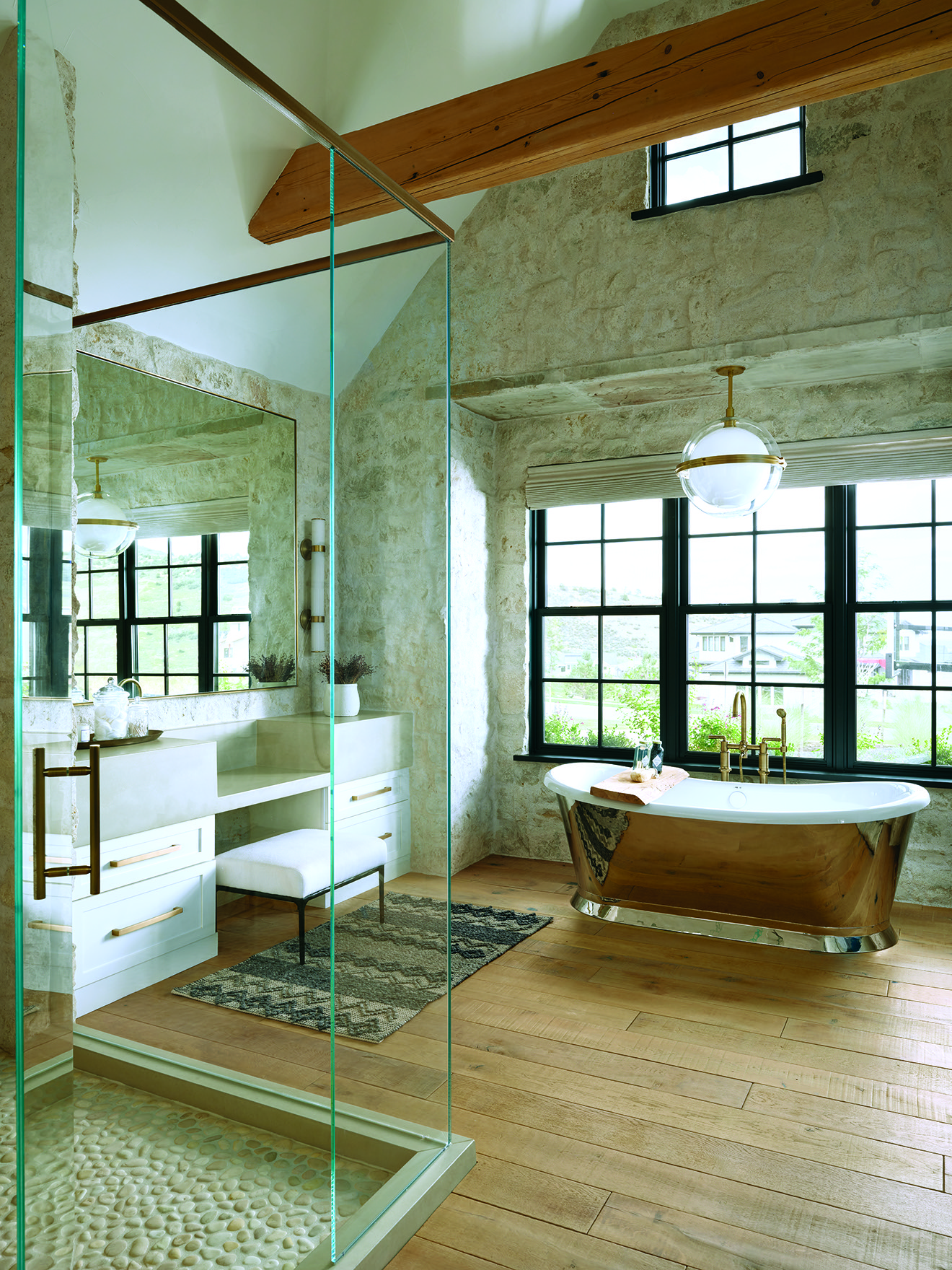 This Morrison Home Mixes Old and New to Create an Authentic Touch ...