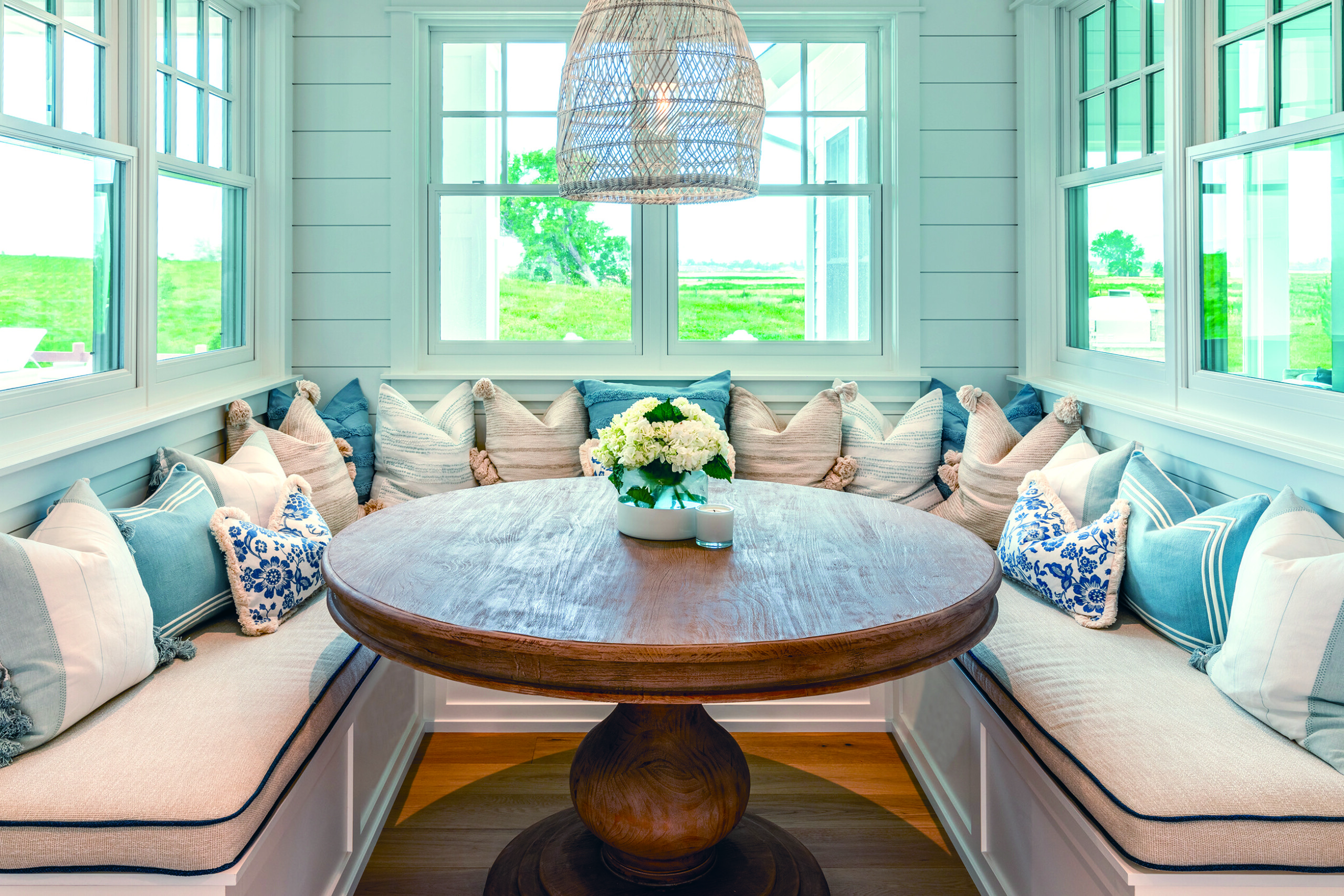 A Coastal-Inspired Colorado Home Makes for a Cozy Retreat - Colorado ...