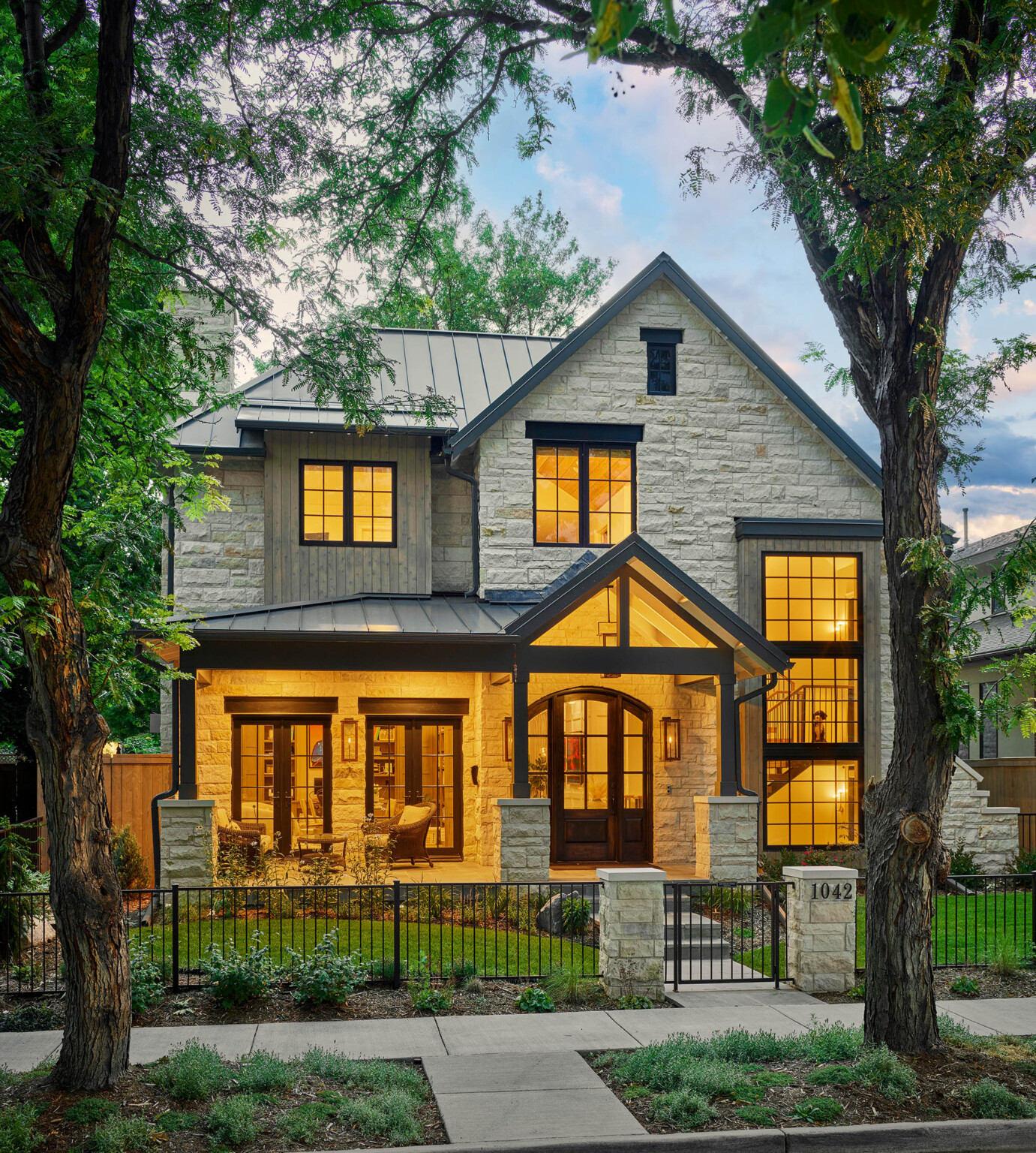 Inside a Denver Home with Traditional and Contemporary Finishes ...