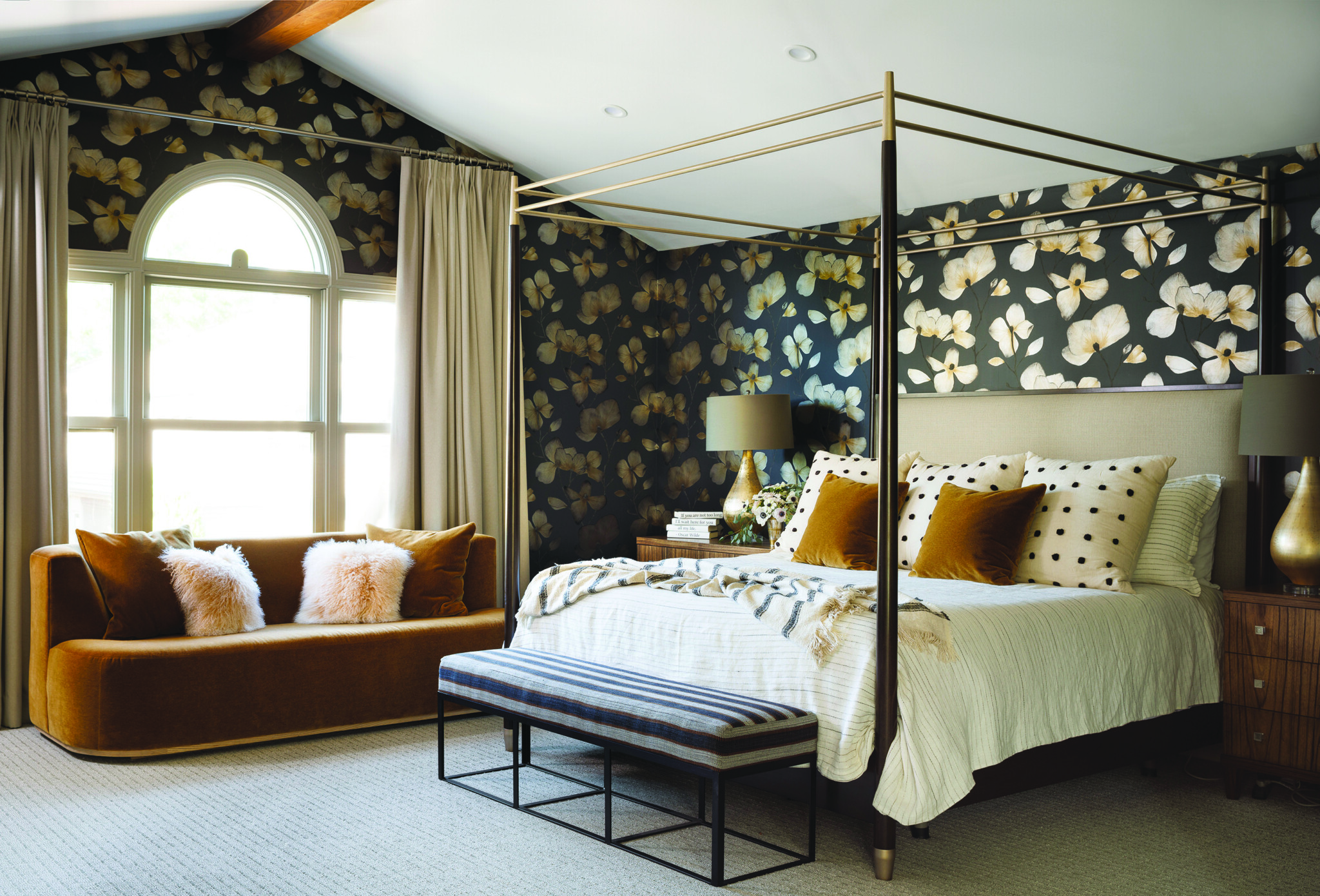 Laid-Back Luxury Elevates a Stylish Renovation - Colorado Homes ...