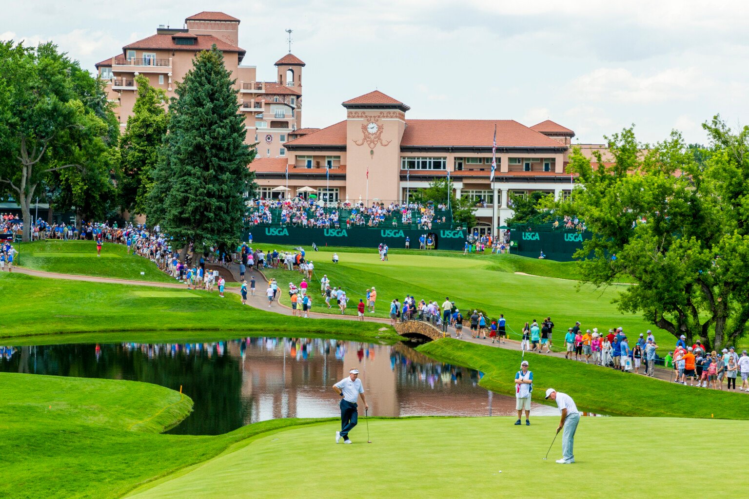 Cocktail Recipe: Colorado Campfire Sour - Colorado Homes & Lifestyles
