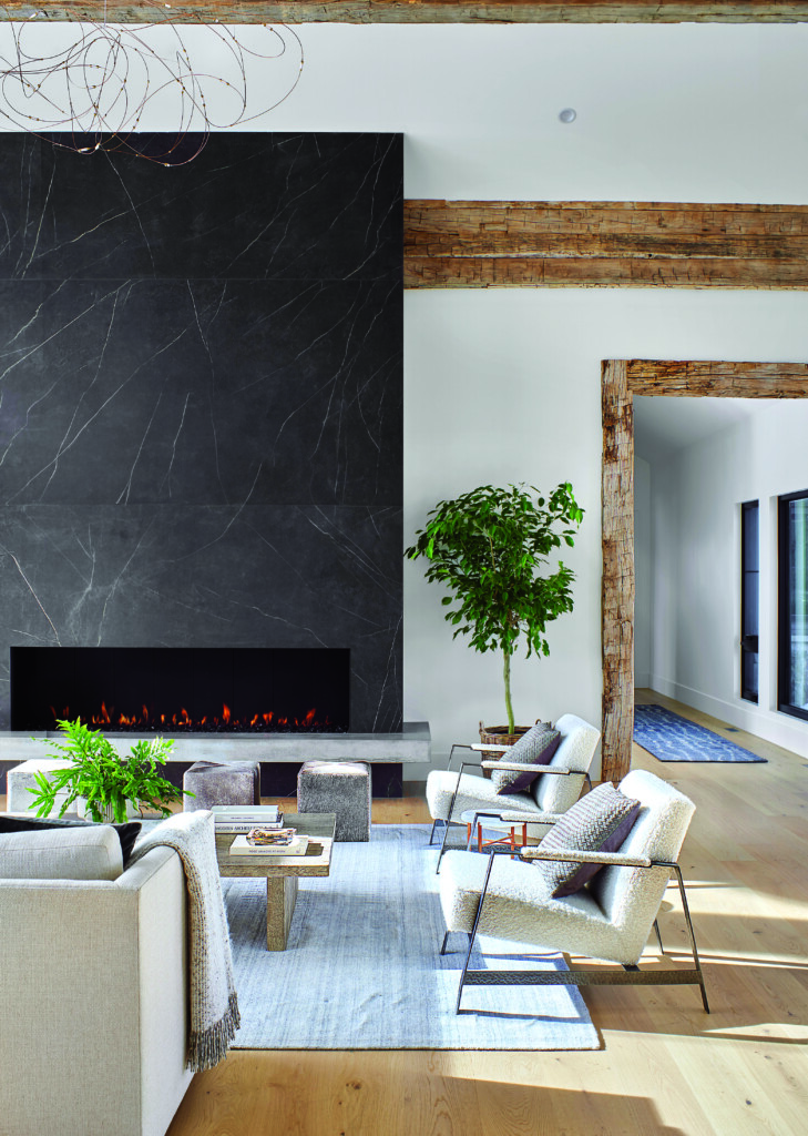 Monochromatic Walls, Reclaimed Beams and Natural Elements Ground This ...
