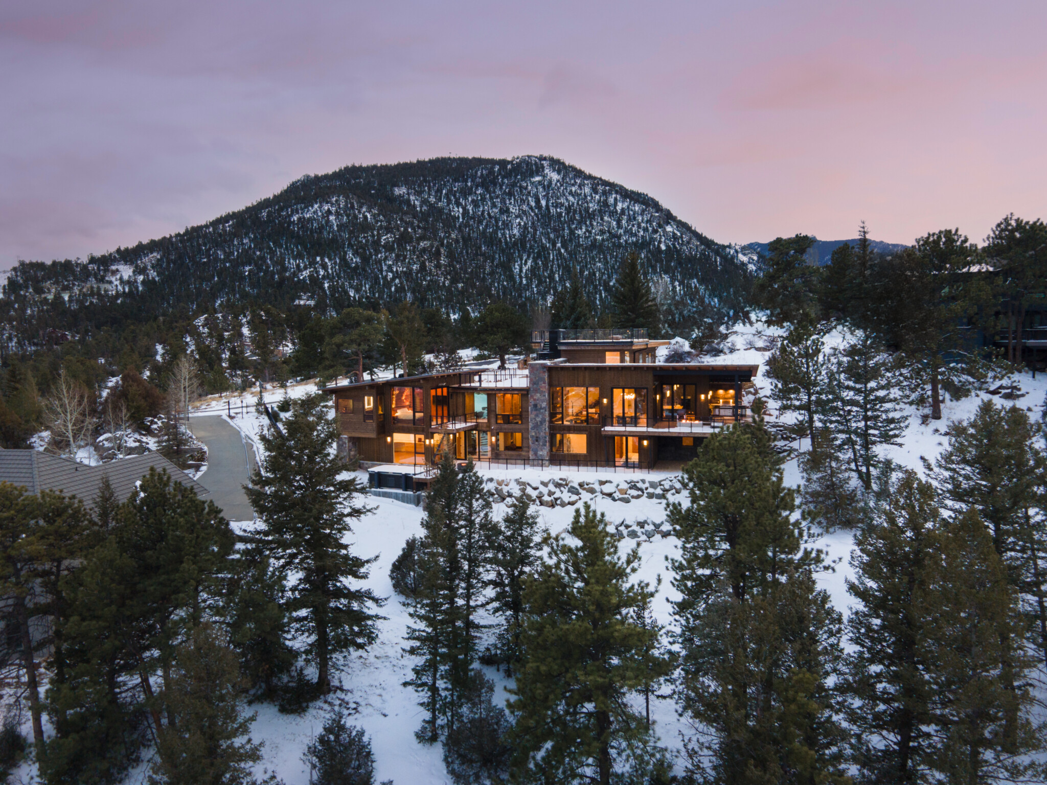 An Interior Designer Remodels Her Own Home in Snowmass - Colorado Homes ...