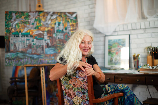 Movement Through Color - Emerald Coast Magazine