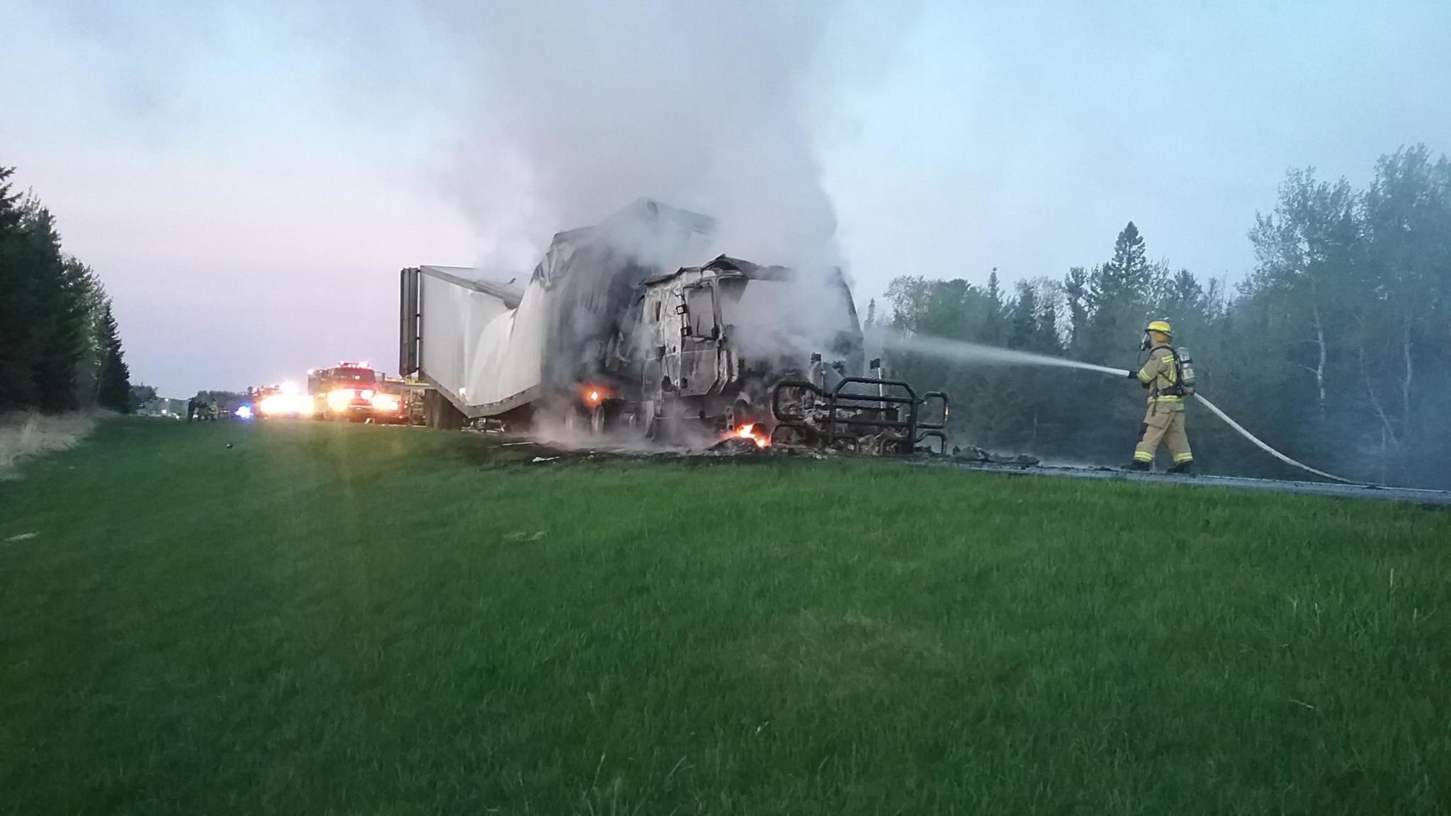 No Injuries in Early Morning Semi Truck Fire - Fox21Online