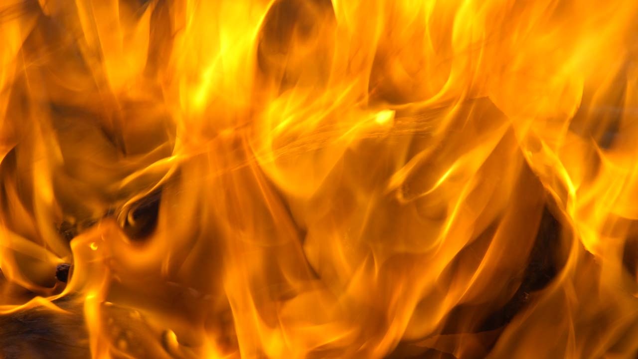 Duluth Fire Department Battle Early Morning Fires - Fox21Online
