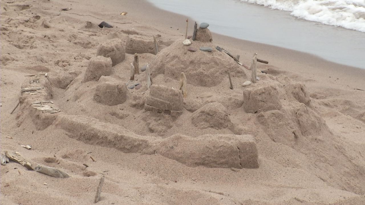 Northlanders Enjoy Annual Sand Modeling Contest - Fox21Online