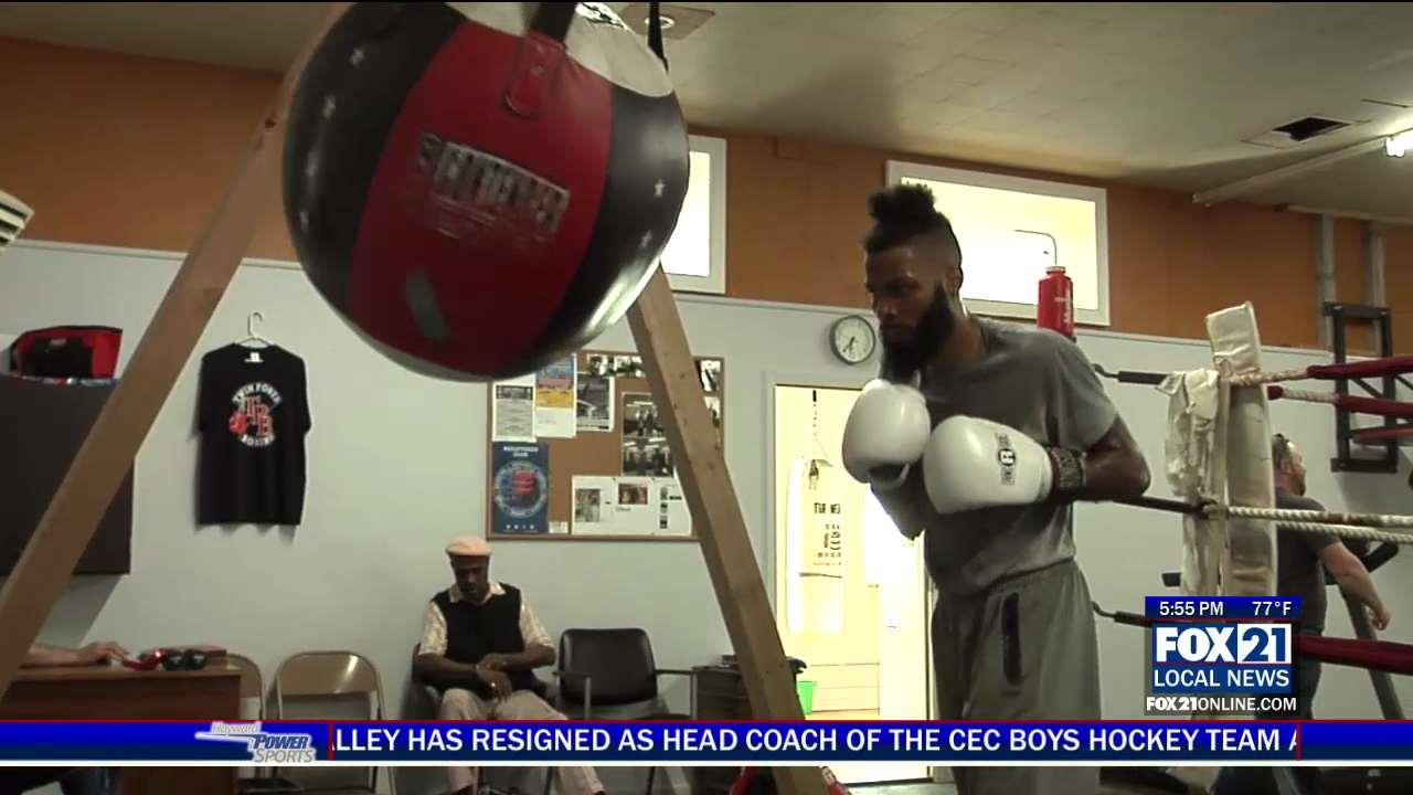 Morris Looks To Recapture Junior Welterweight Title - Fox21Online