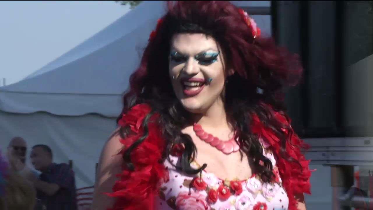 Drag Queens and Kings Perform for Thousands - Fox21Online