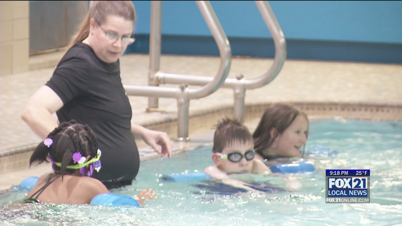 YMCA Offers Special First-Time Swimming to 12 Students - Fox21Online