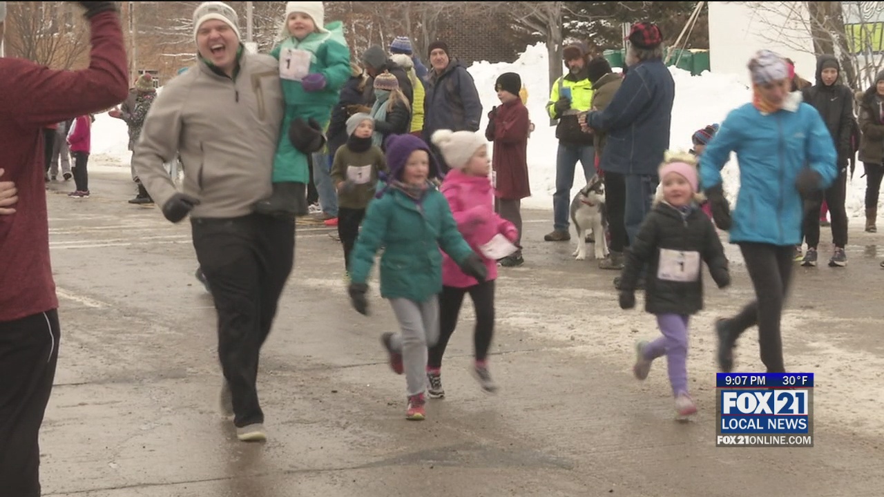 Thousands Participate In Annual Gobble Gallop Run - Fox21Online