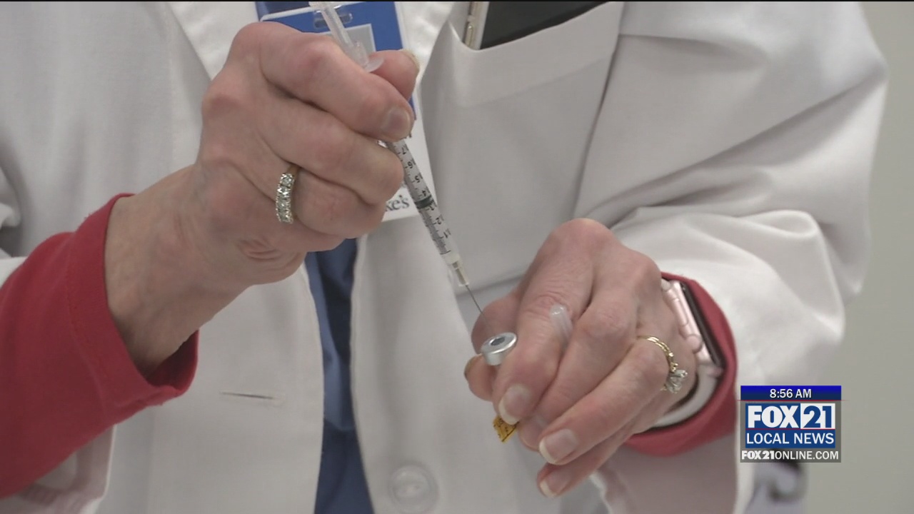 St. Luke's Infectious Disease Specialist Encouraging Teen COVID-19 ...