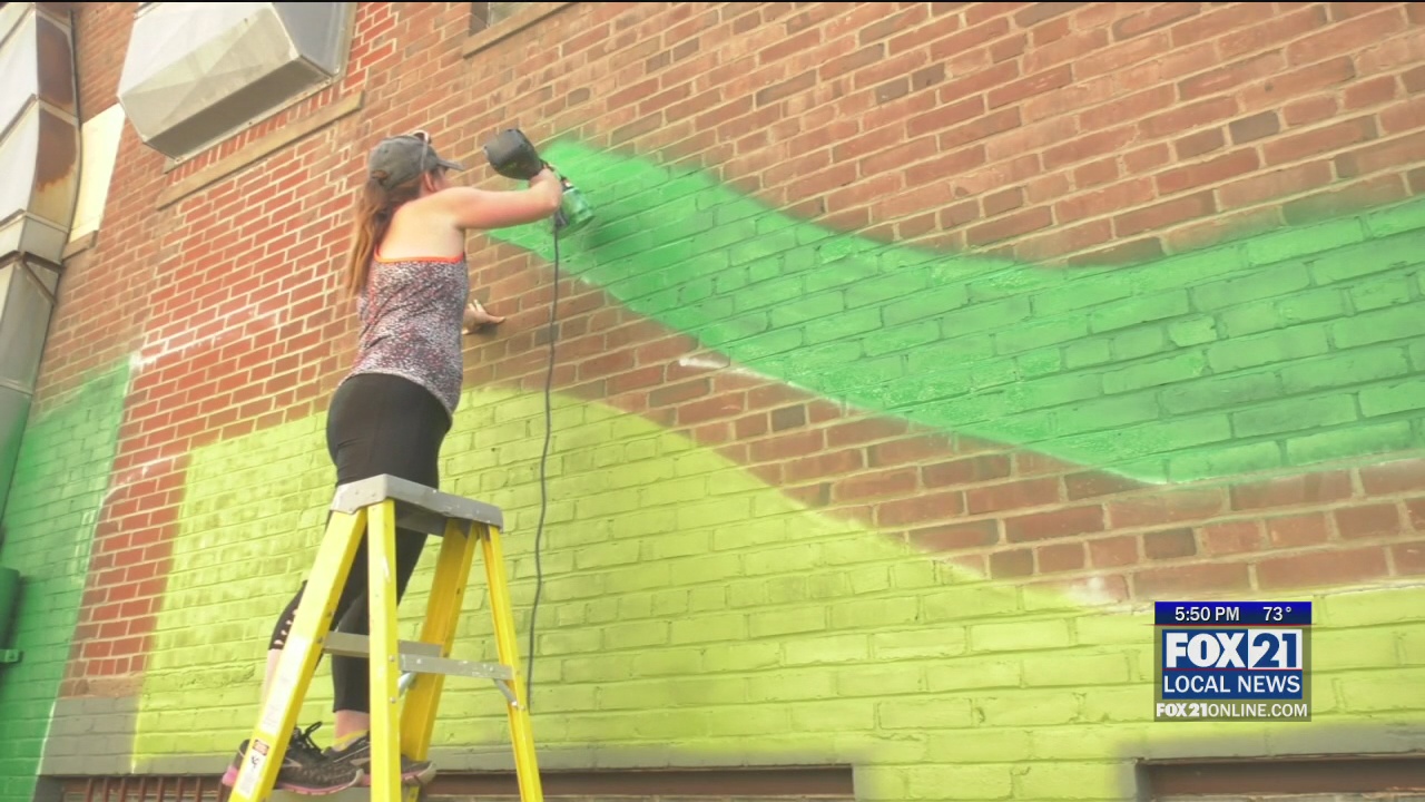 Local Artists Paint Downtown Duluth - Fox21Online