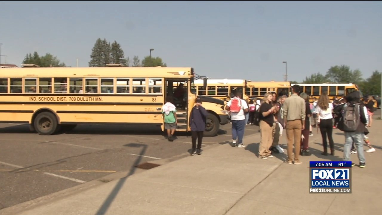 Duluth Middle School Students Return to Class - Fox21Online