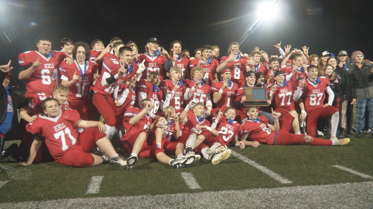 Moose Lake/Willow River Football Takes 16th Section Title in Program ...