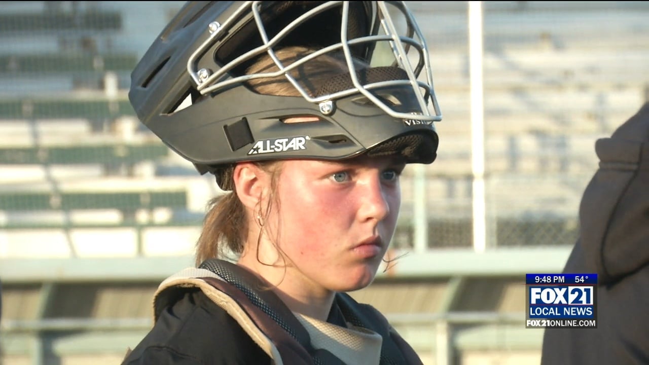 Duluth Marshall's Anna Hron Pursues Dreams of Playing Baseball ...
