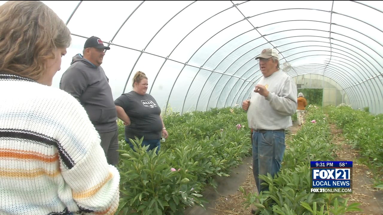 Farm Doug Opens Farm For Tours, Wine Tasting - Fox21Online