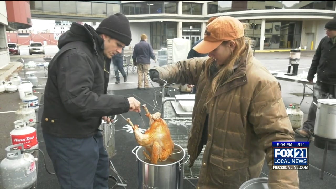 Coast Guard Fries Turkeys For St. Scholastica's Free Thanksgiving ...
