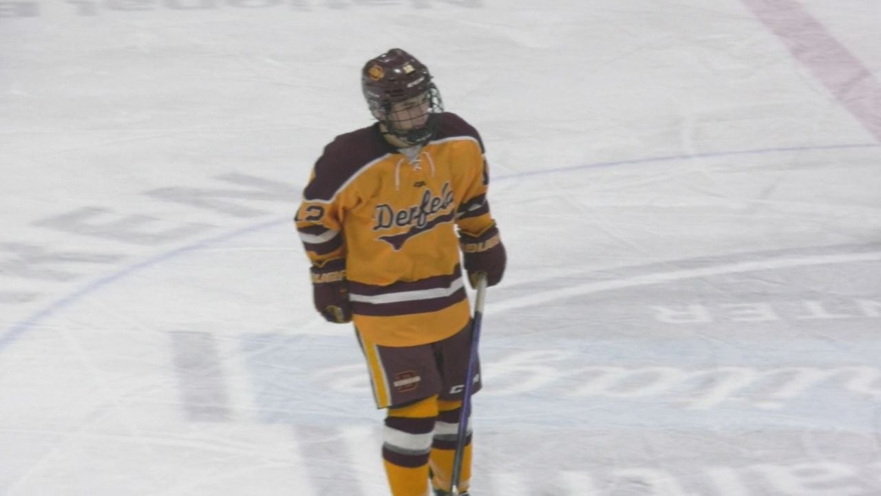 Boys Hockey: Denfeld Knocks Off Park to Clinch Spot in Heritage Holiday ...