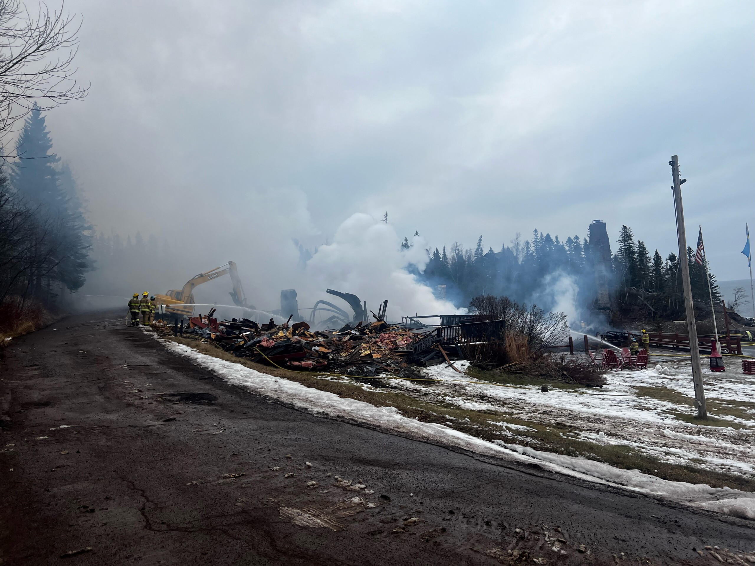 lutsen lodge - Fox21Online