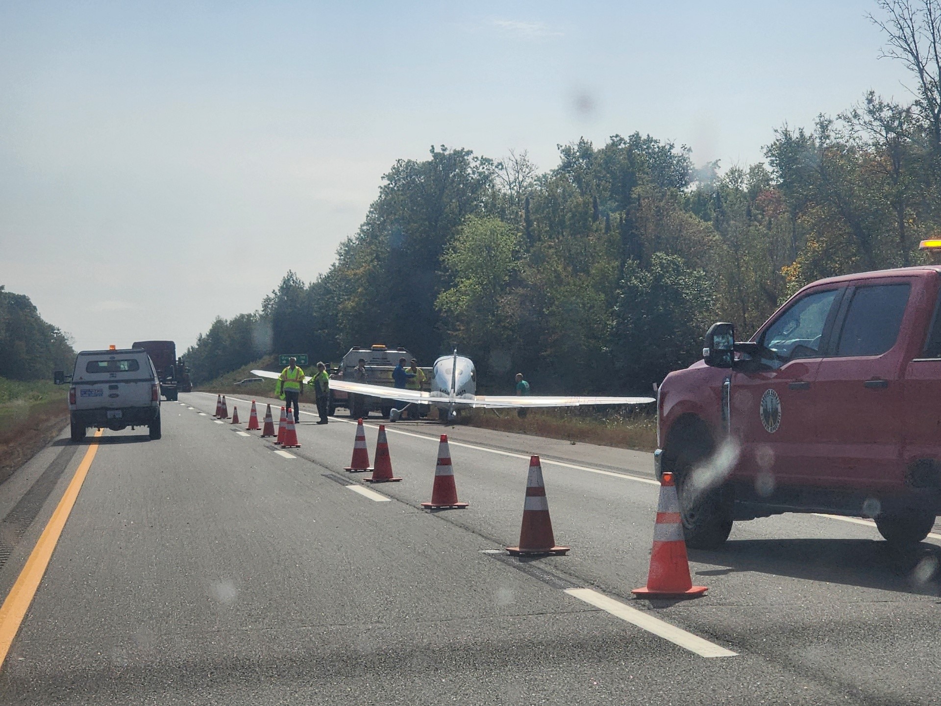 Cirrus Plane Makes Emergency Landing On Highway 53 In Wisconsin ...