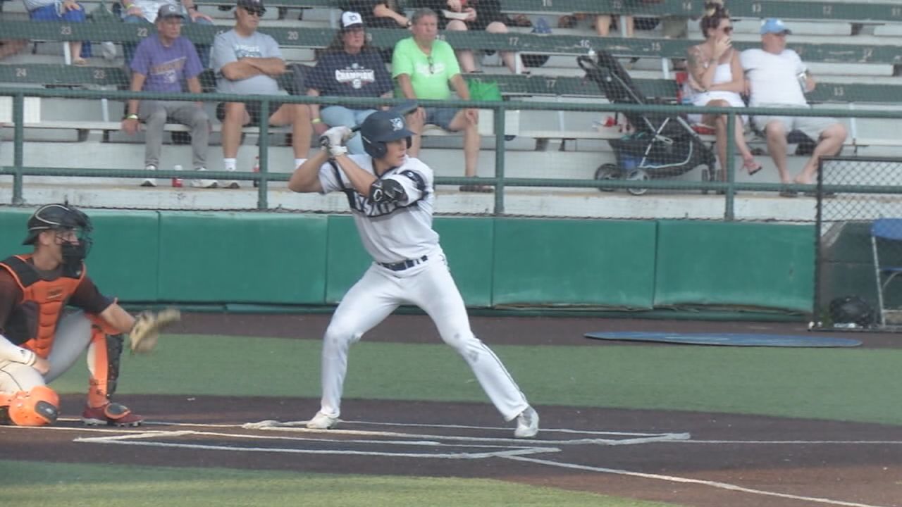 HALLQUIST WEB 210 - Fox21Online