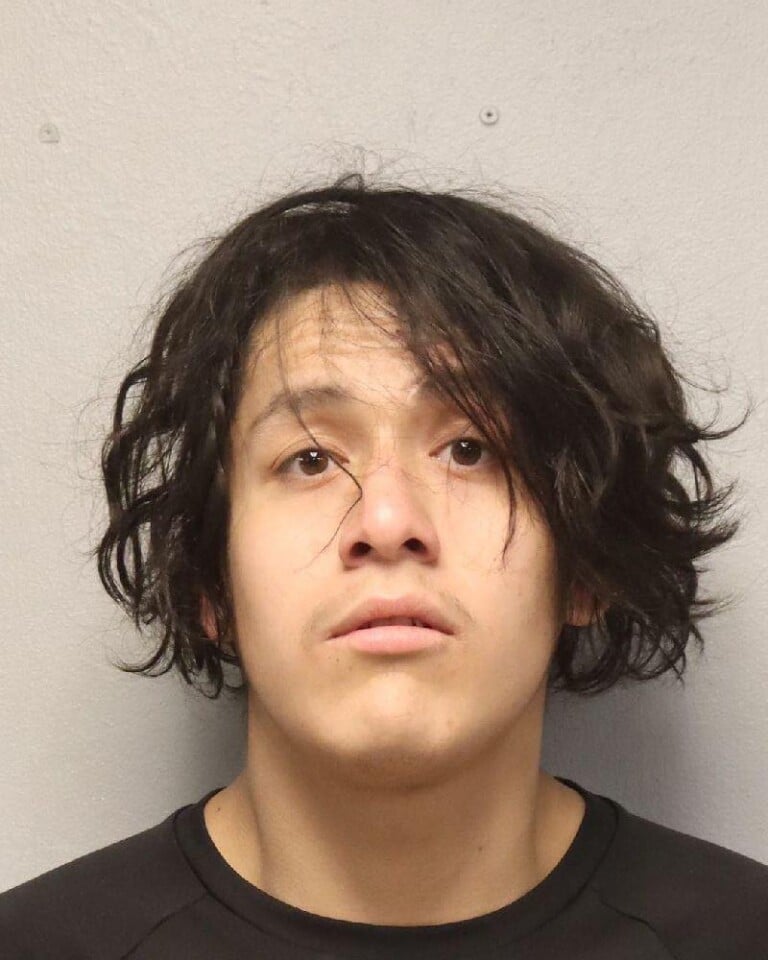 Man arrested for stealing car warming up at MnDOT office then getting ...