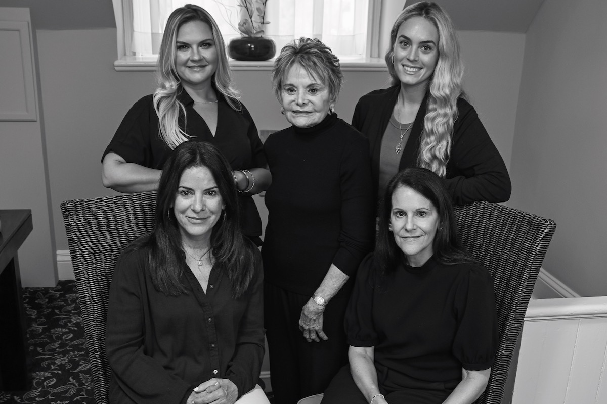 The Faces of Psychotherapy