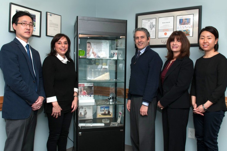 Michael Scherl, M.D. James Lee, M.D.