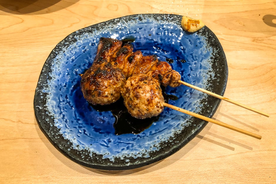Hawaii's senior yakitori master has opened his own restaurant
