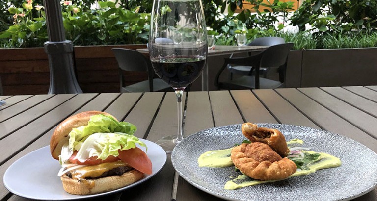 $15 happy hour: Basalt Waikiki