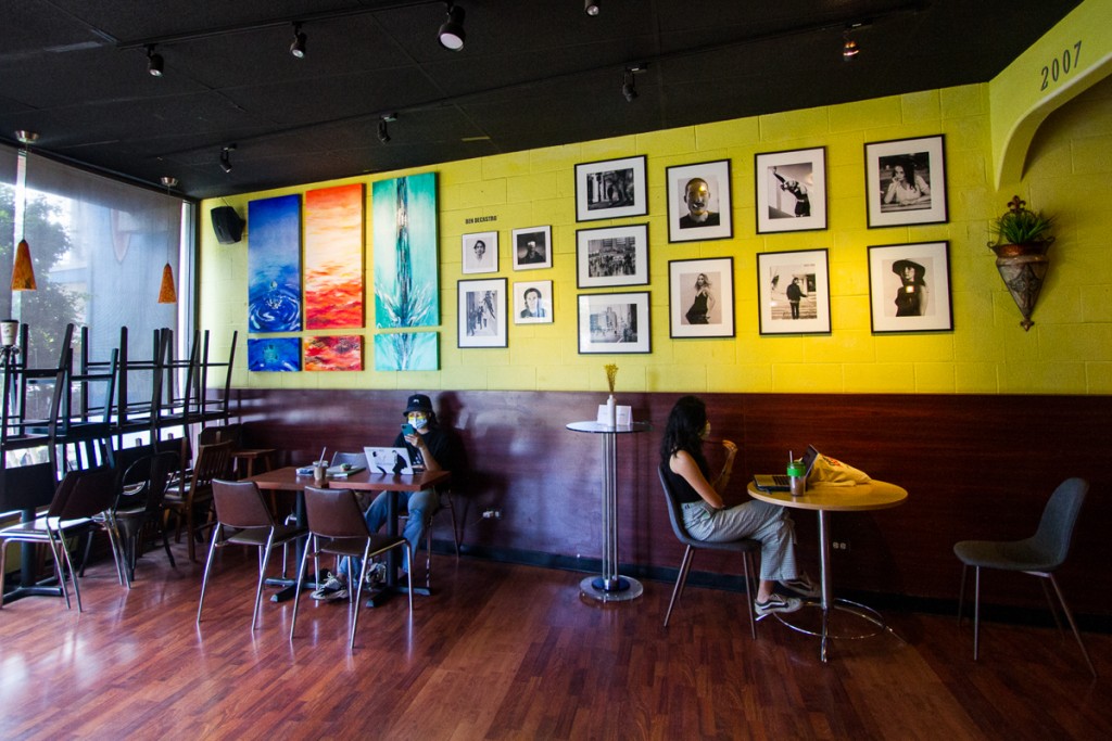 6 O‘ahu Cafés to Get Your Art and Coffee On