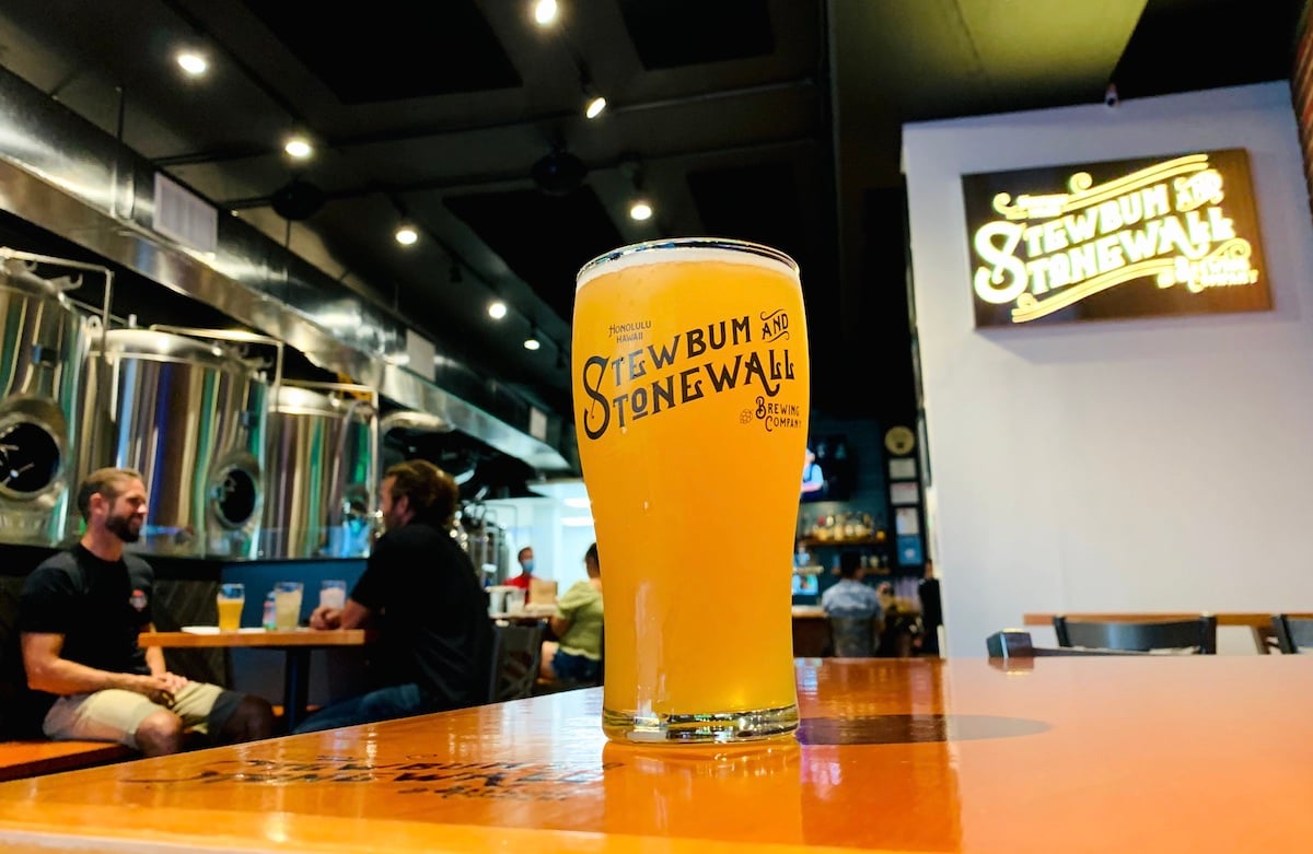 Stewbum & Stonewall Is Finally Brewing Beer Again