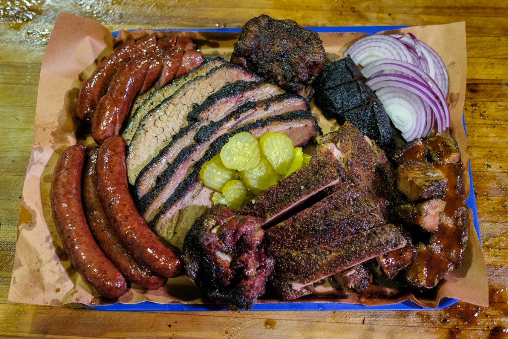 At Last, Sunset Texas Barbecue Is Opening in Kaka‘ako Sept. 1